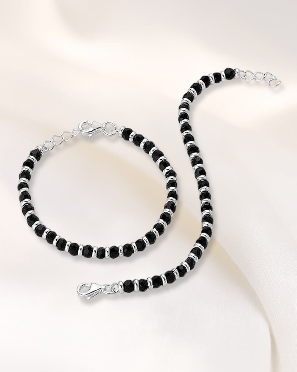 Anklets – Vasabi.in